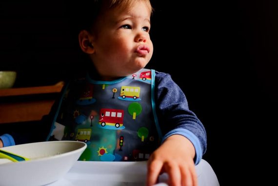 How to Photograph Children (29 Tips for Creative & Fun Photos)