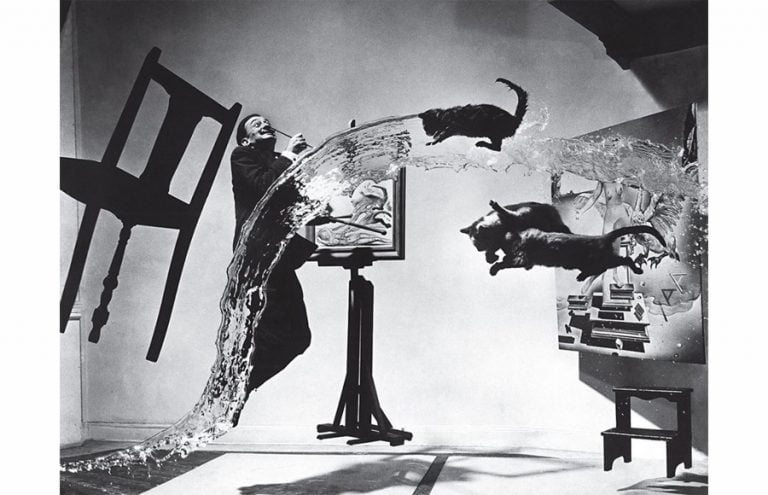 61 Famous Photos | Powerful Images That Made History