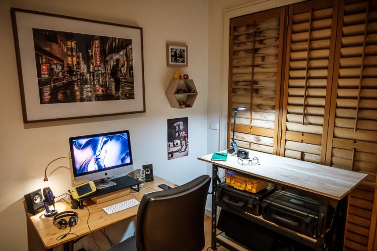 39 Photographers Share Their Secret WorkSpaces