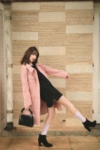 21 Fashion Poses, Ideas & Tips for Photographing Models