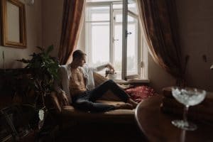 6 Great Male Boudoir Photo Ideas & Tips