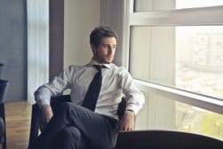 24 Sitting Poses for Flattering Photography Portraits