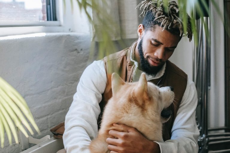 68 Best Instagram Poses in 2024 (Pose Like an Influencer)