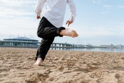 Creative Feet Picture Ideas (+ Selling & Shooting Tips)