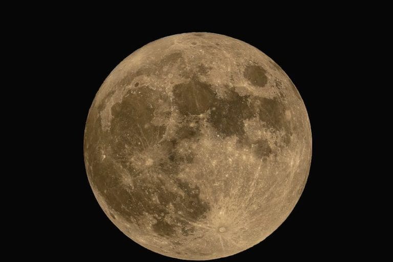 Night Sky Photography: Capturing Stellar Shots (Beginner’s Guide)
