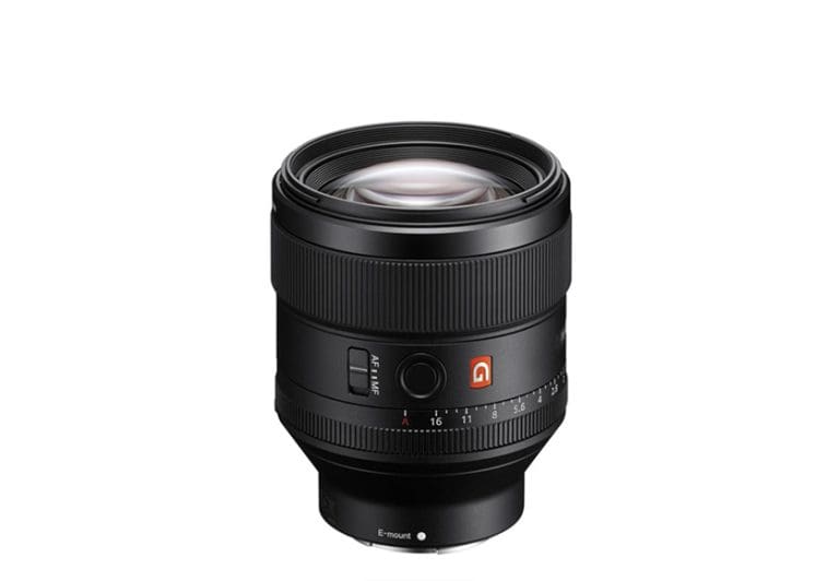 The Best Lenses for Studio Photography (& How to Choose Them)